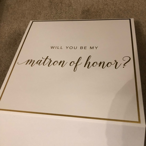 Other | 1 White Matron Of Honor Proposal Box | Poshmark